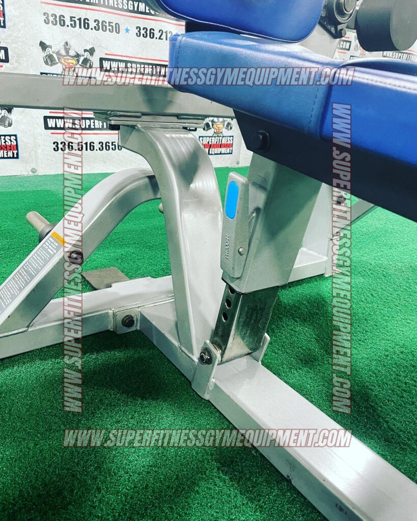 Precor Flat Adjustable Bench - Superfitness Gym Equipment