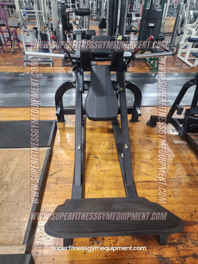 Nautilus hack squat!!! New - Superfitness Gym Equipment