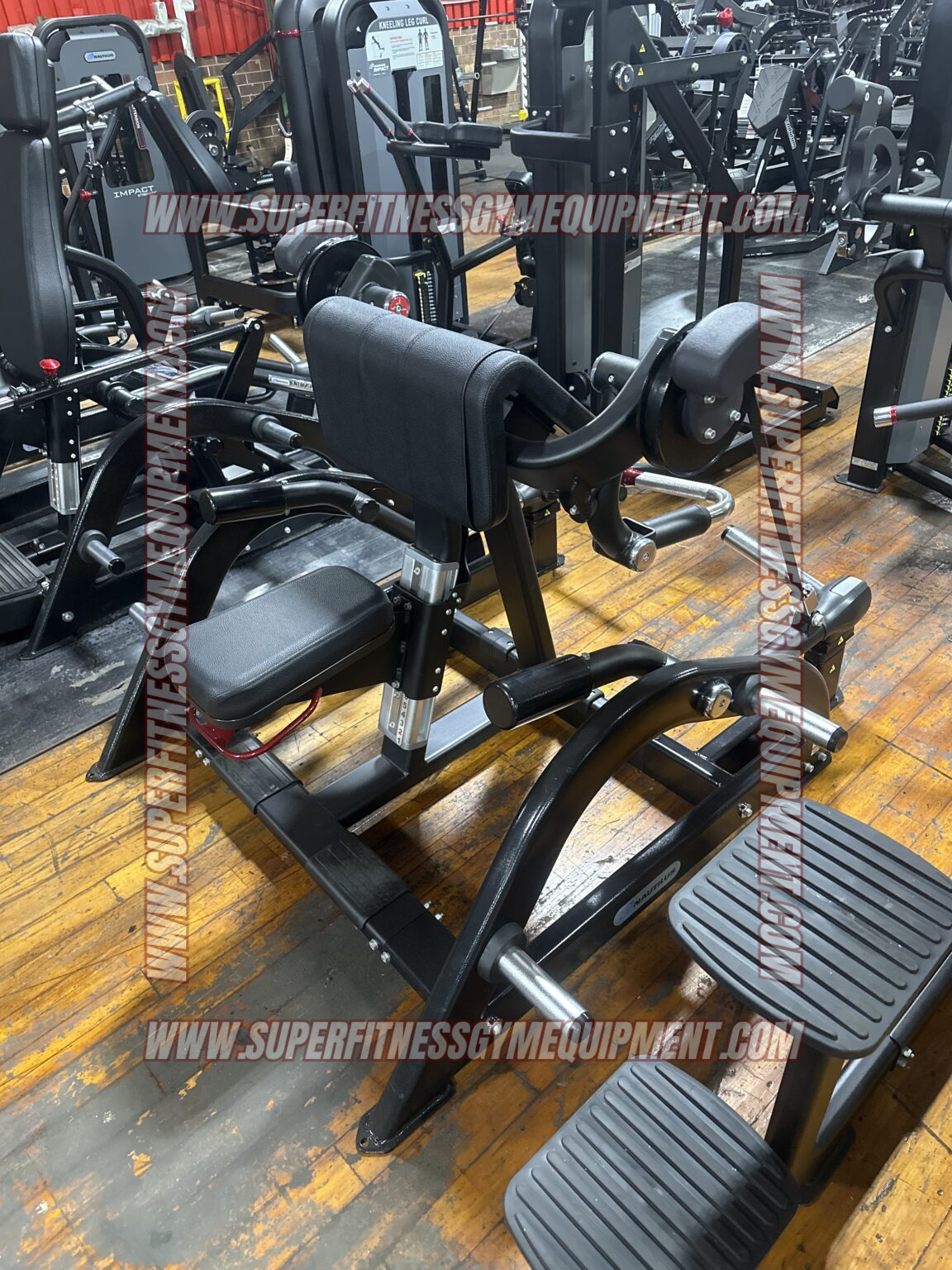 Complete All Black Nautilus Gym Package - Superfitness Gym Equipment