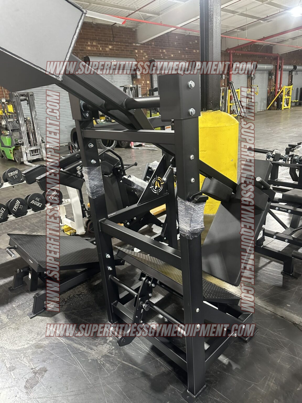 Arsenal strength And Hammer Strength Complete Gym Package ...