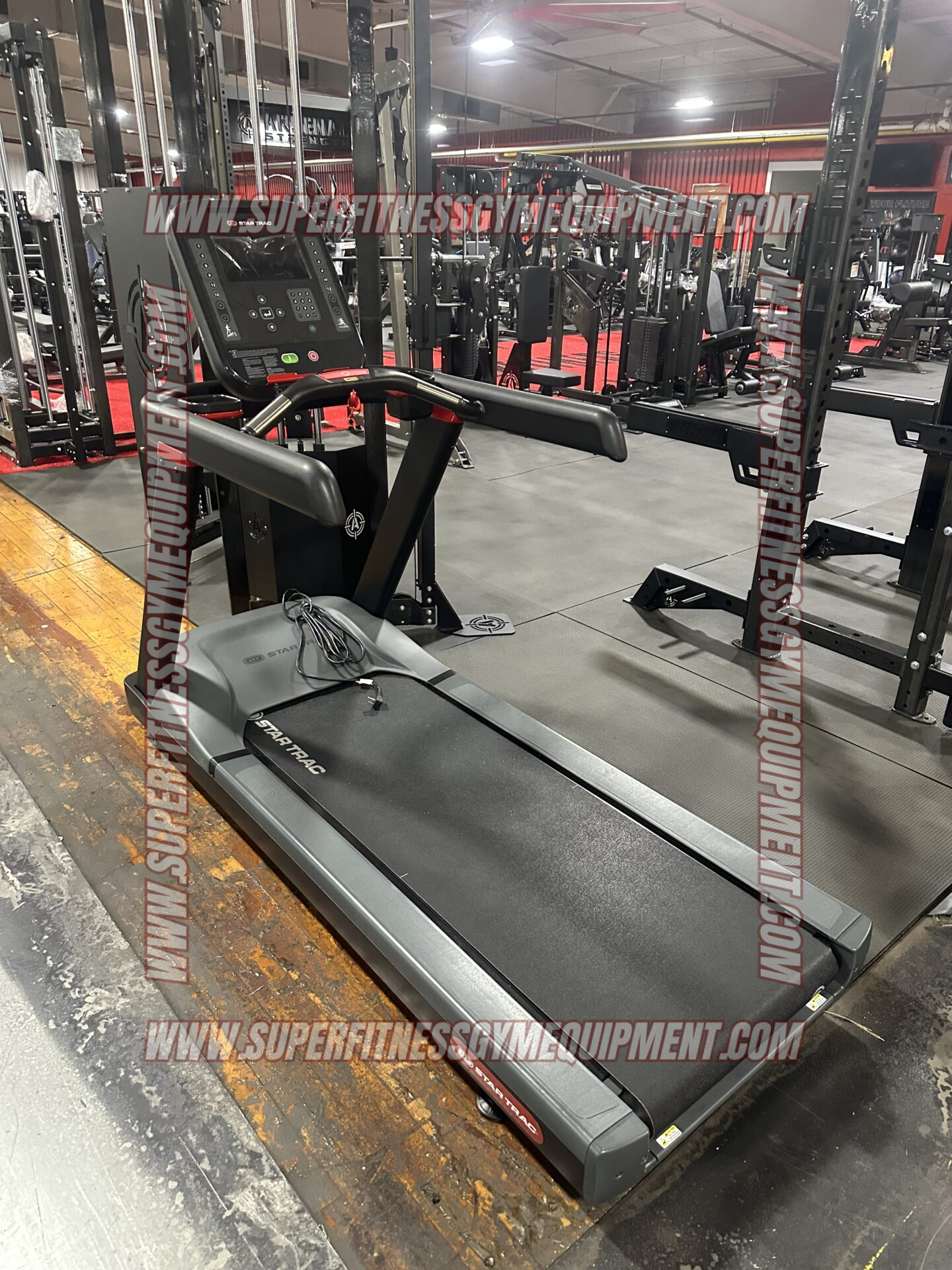 Brand New Star Trac 4tr treadmill - Superfitness Gym Equipment