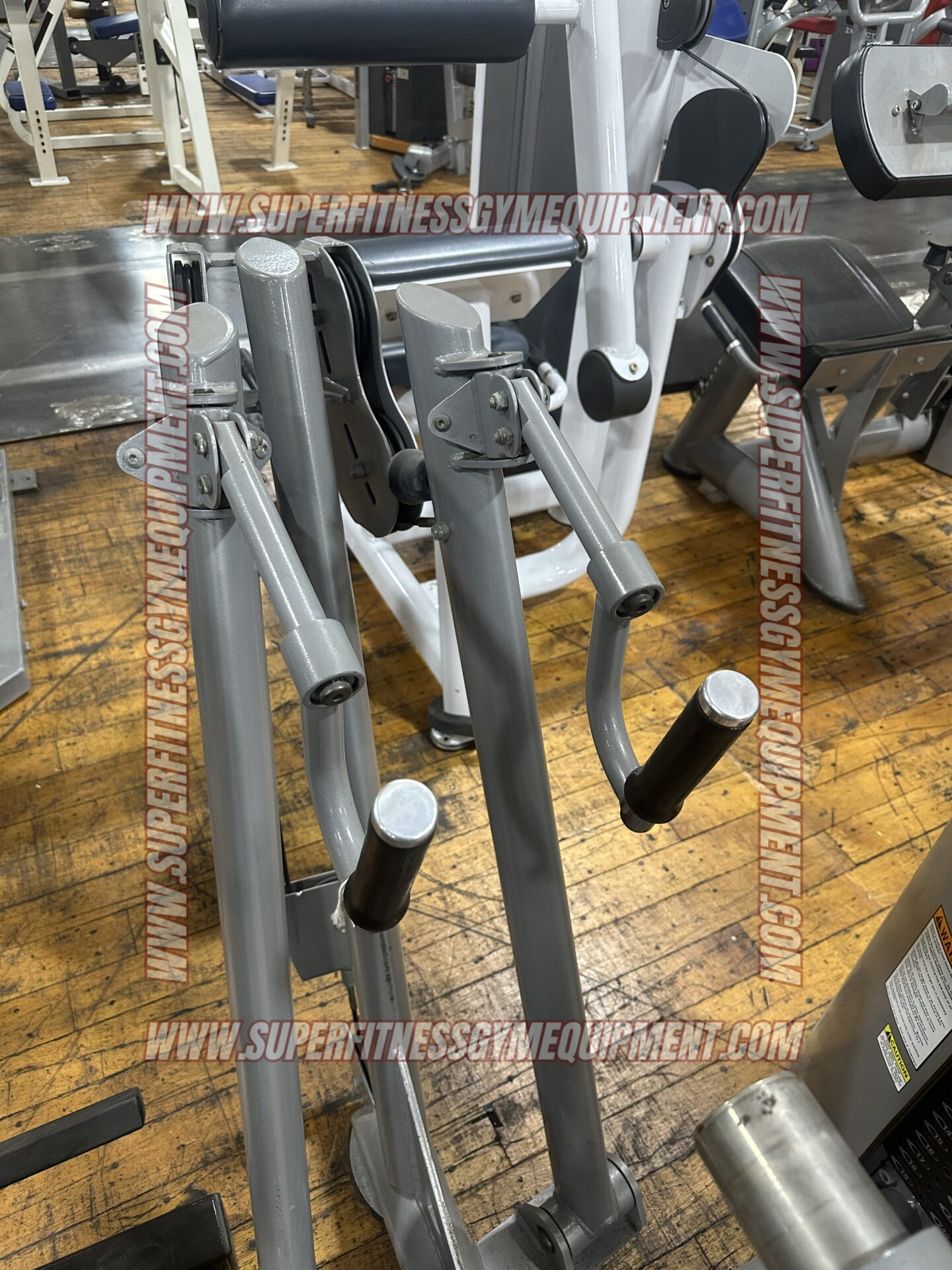 Freemotion Epic Back Row - Superfitness Gym Equipment