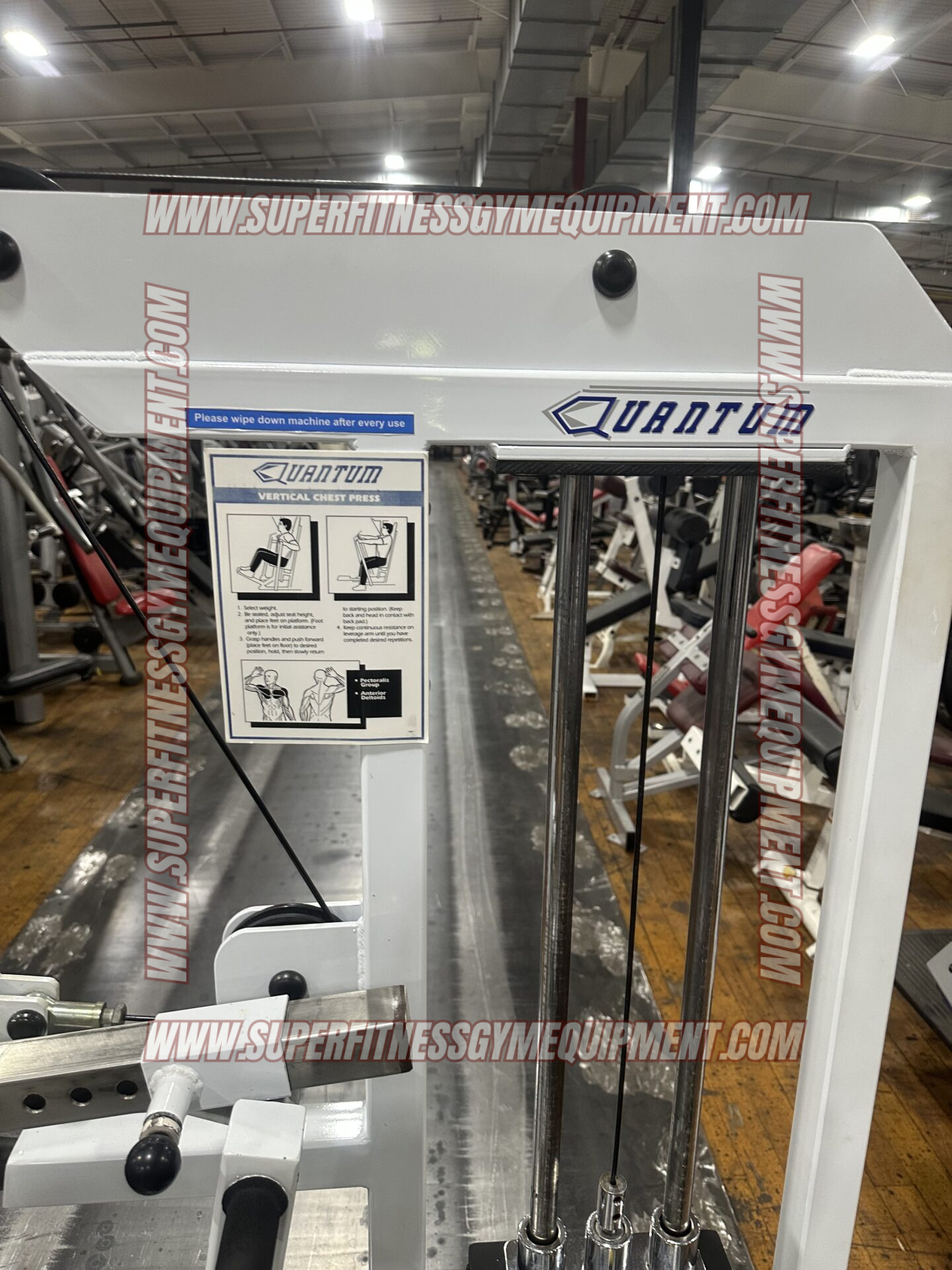 Quantum Vertical Chest Press - Superfitness Gym Equipment