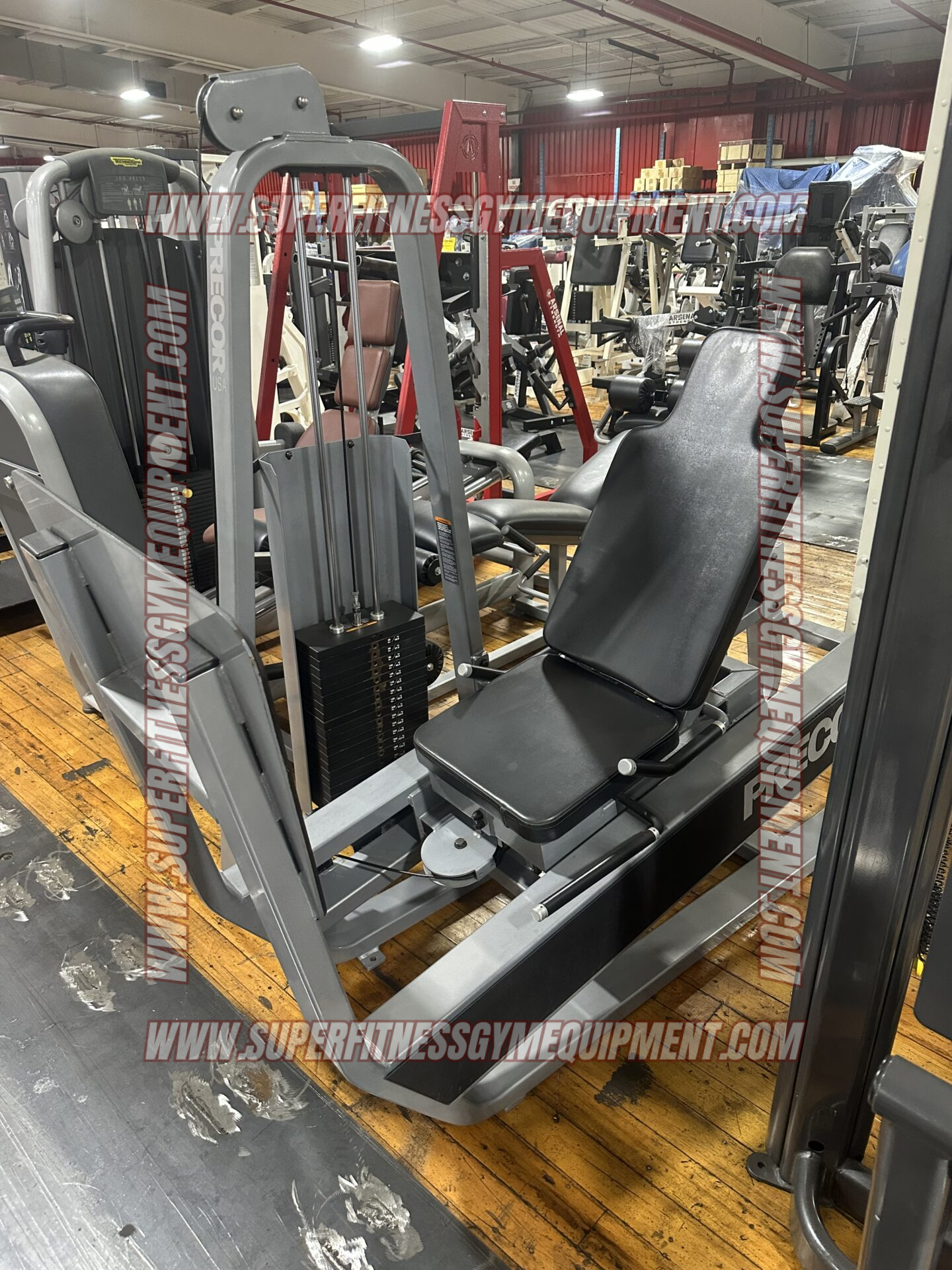 Precor seated Leg press - Superfitness Gym Equipment