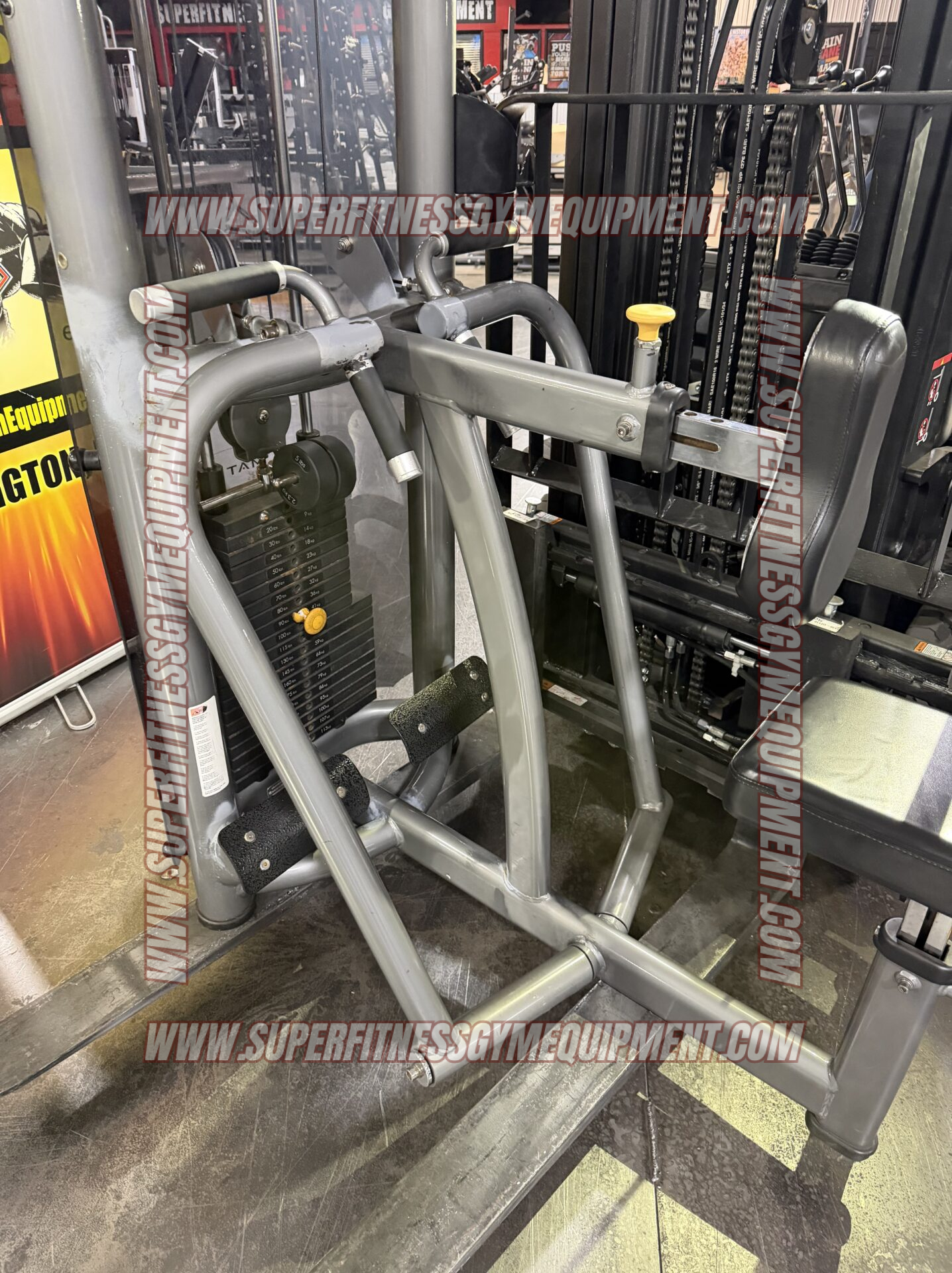 Matrix Back Row - Superfitness Gym Equipment