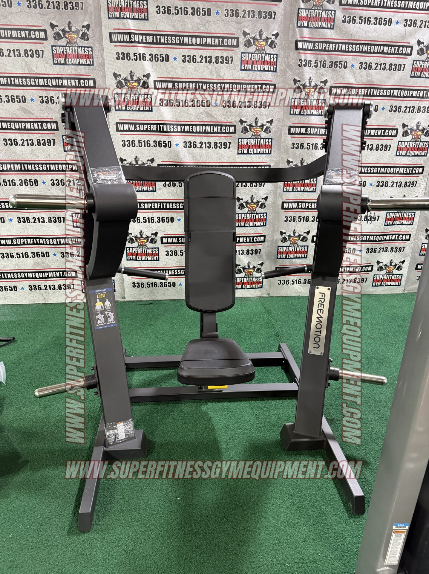 Freemotion Plate Loaded Chest Press - Superfitness Gym Equipment
