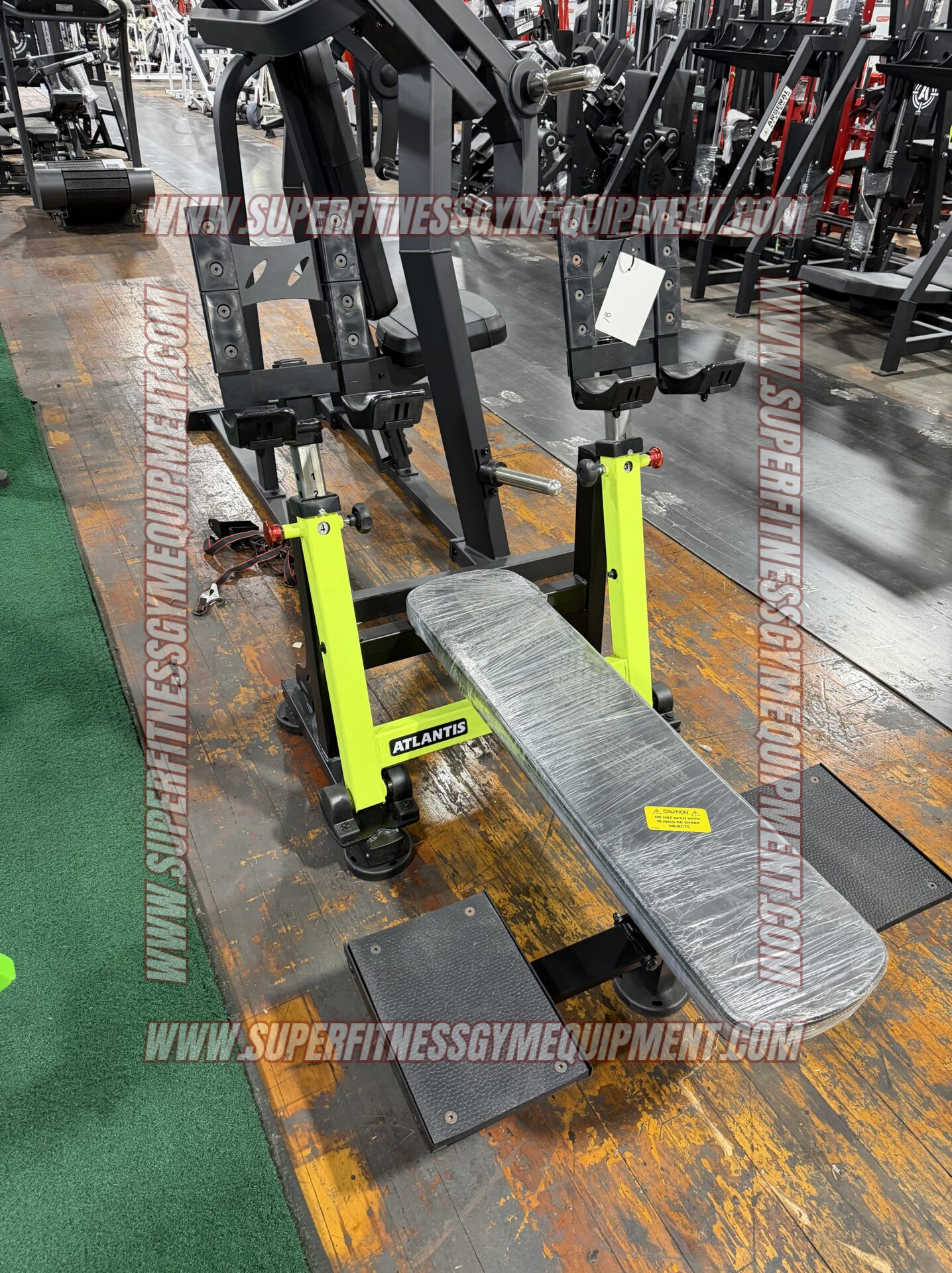 Atlantis Flat Dumbbbell Bench With Pivots - Superfitness Gym Equipment
